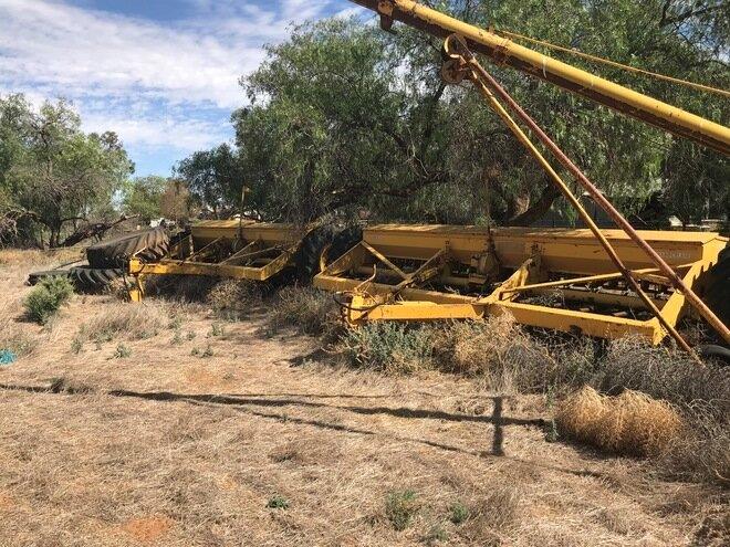 Lot 28 - Chamberlain Combine Fronts x 2 | AuctionsPlus