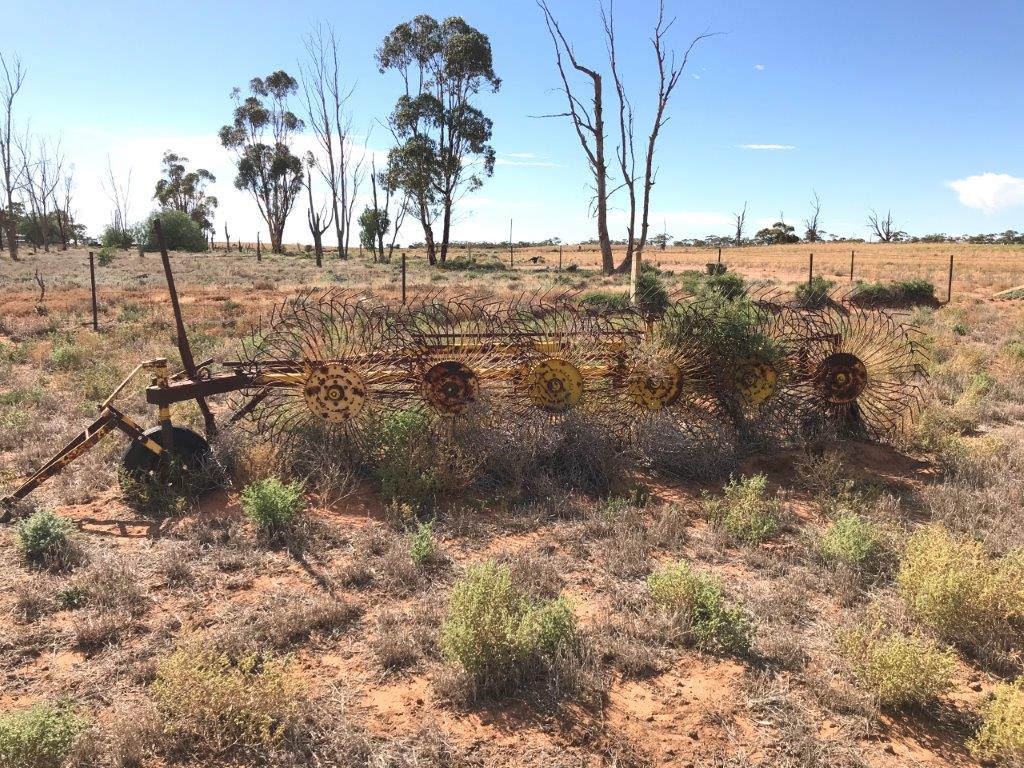 Lot 46 - Hay Rake- Yellow | AuctionsPlus