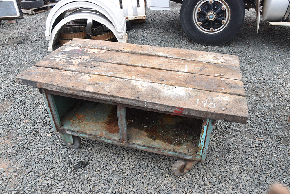 Lot 190 - Workshop Trolley Bench | AuctionsPlus