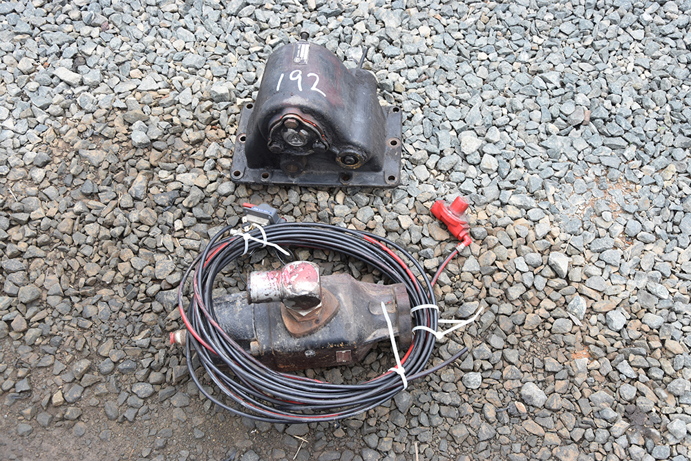 Lot 192 - Scania PTO Pump & On/Off Switches | AuctionsPlus