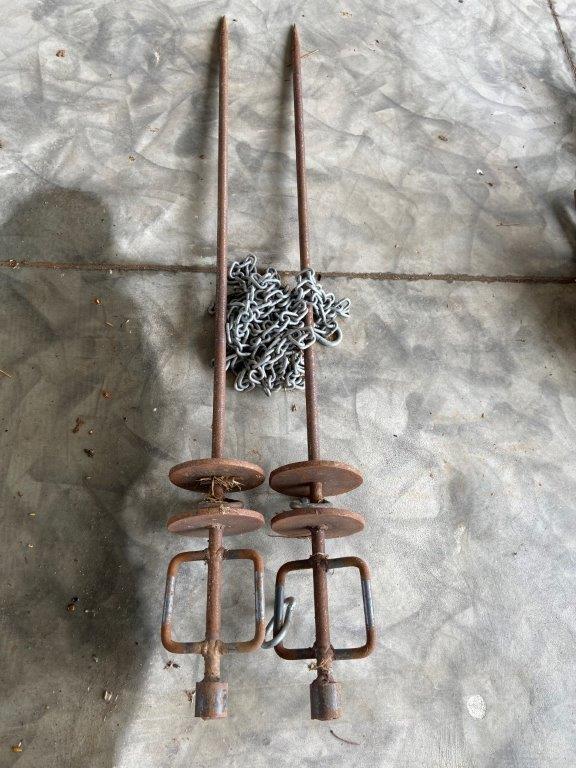 Lot 183 - Round Bale Hay Spinner Spikes | AuctionsPlus