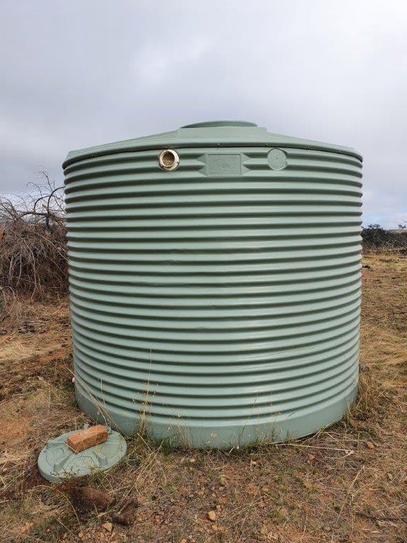 Lot 34 - 9,000 Litre Poly Tank | AuctionsPlus