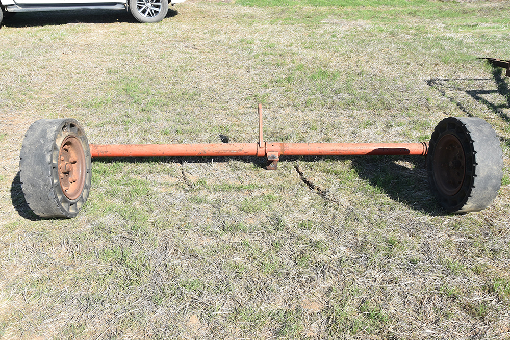 Lot 27 - Axle off bearings, 10ft slasher & ram | AuctionsPlus