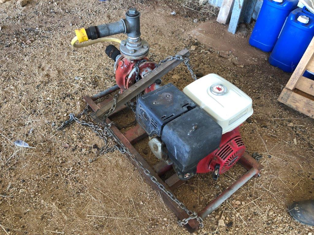 Lot 68 - Buzacott pump and Honda motor | AuctionsPlus