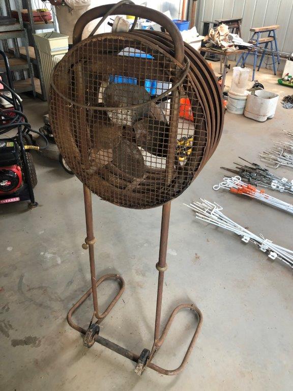 Lot 80 - Electric fan on stand | AuctionsPlus