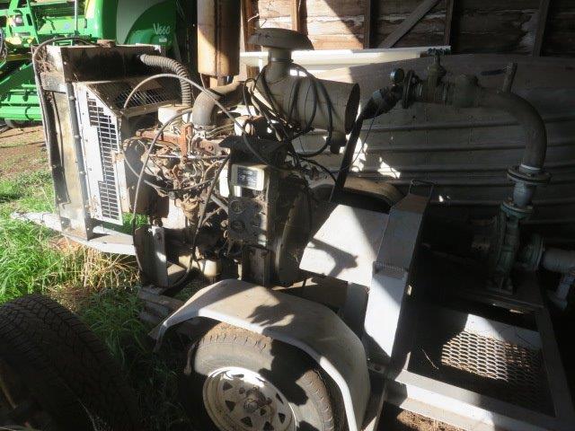 Lot 80 - Trailing diesel pump set with Cummins 4 cyl engine & Southern ...