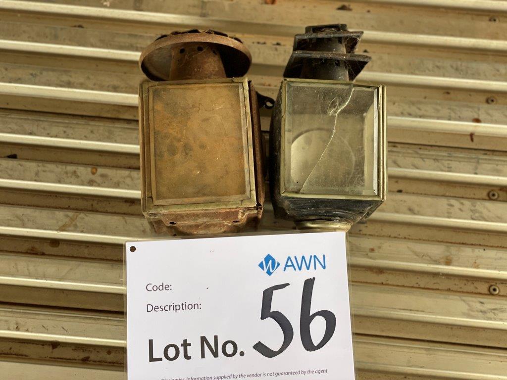Lot 56 - Coach Lanterns | AuctionsPlus