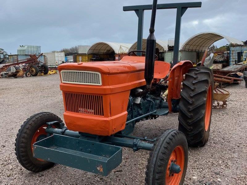 Lot 34 - Fiat 450 Tractor | AuctionsPlus
