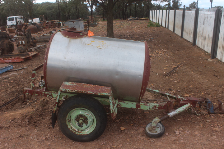 LOT 563 - Antique Furphy Tank with Stainless Steel Barrel | AuctionsPlus