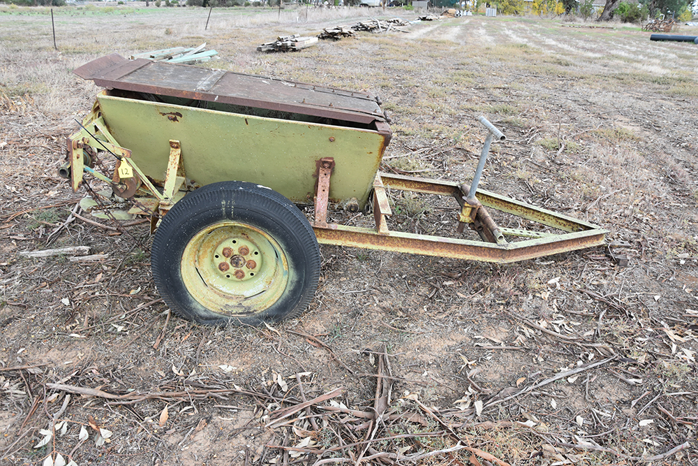 Lot 12 - Trailing Fertiliser Spreader | AuctionsPlus