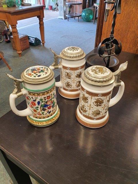 Lot 81 - Milk Glass Beer Steins x 3 | AuctionsPlus
