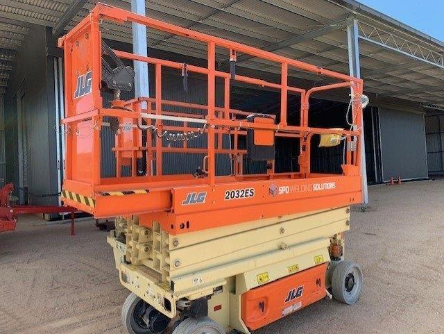 Lot 12 - JLG 2032ES Scissor Lift | AuctionsPlus