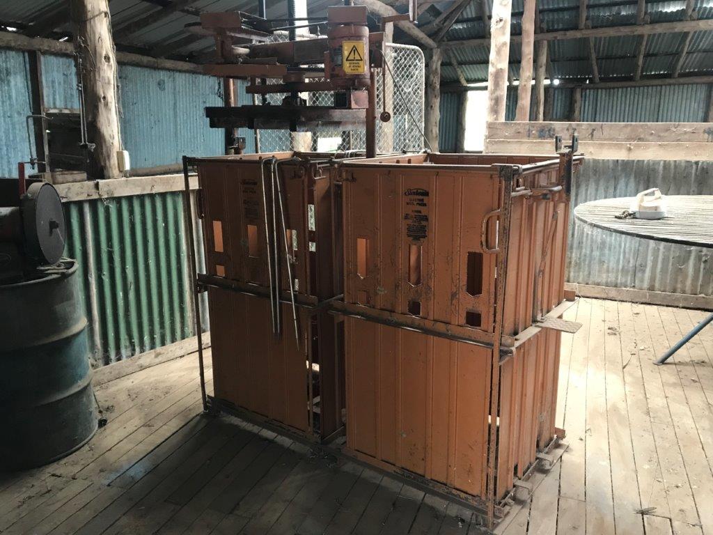 Lot 25 - Sunbeam Wool Press | AuctionsPlus