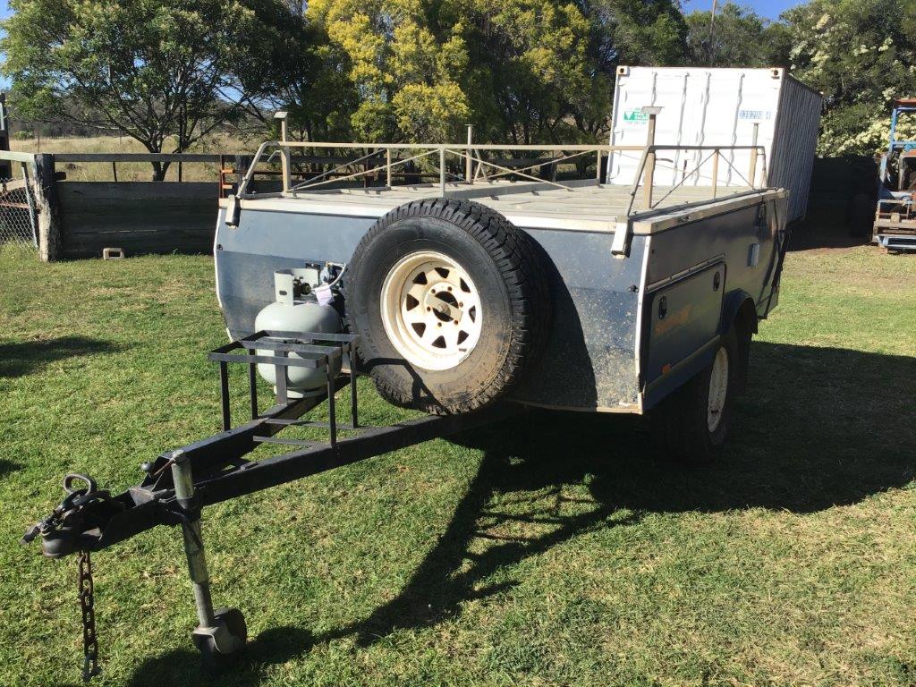 Lot 95 - Registered Cub Supamatic Off-road Camper Trailer | AuctionsPlus