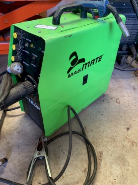Lot 31 - Mag Mate Mig Welder | AuctionsPlus