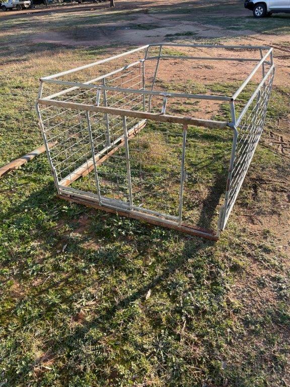 Lot 95 - Stock crate for ute, galvanised, 2500 x 1800 x 1200 ...