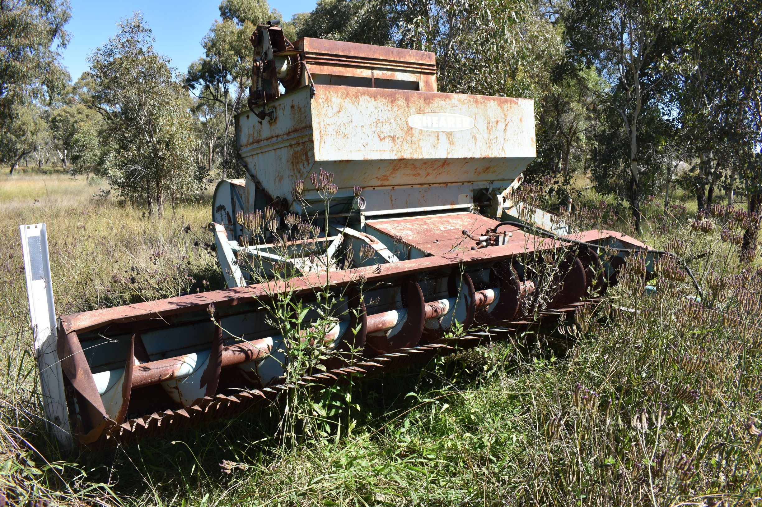 Lot 22 - David shearer PTO header | AuctionsPlus