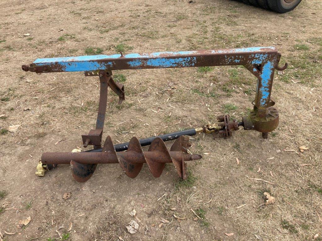 Lot 72 - Post Hole Digger | AuctionsPlus