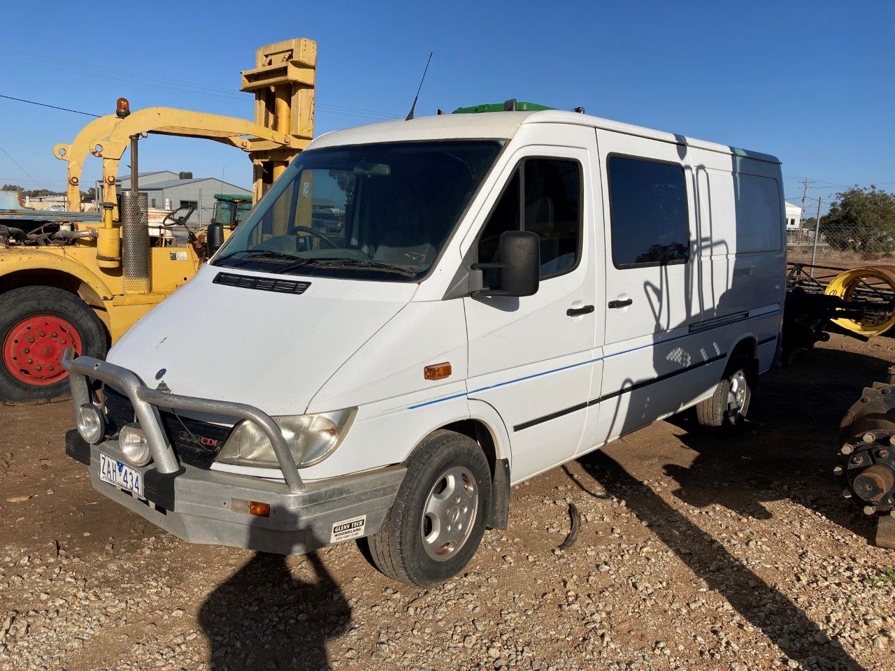 Lot 77 - Mercedes 308 CDI van | AuctionsPlus