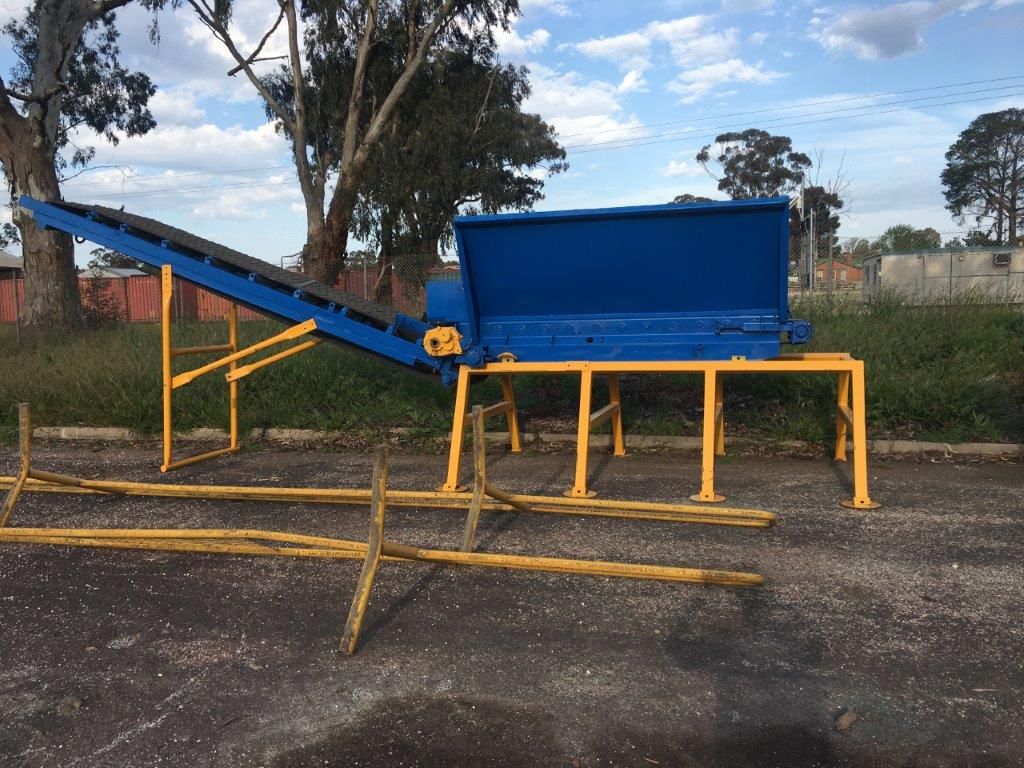 Lot 21 - Blue & Yellow Infeed Hopper | AuctionsPlus