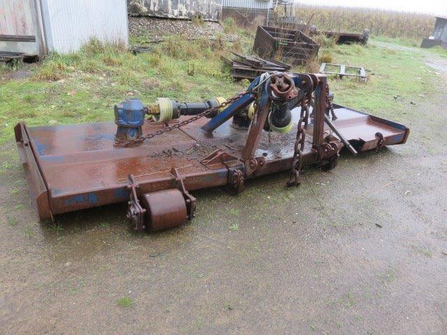 Lot 36 - Chris Grow 10’ slasher | AuctionsPlus