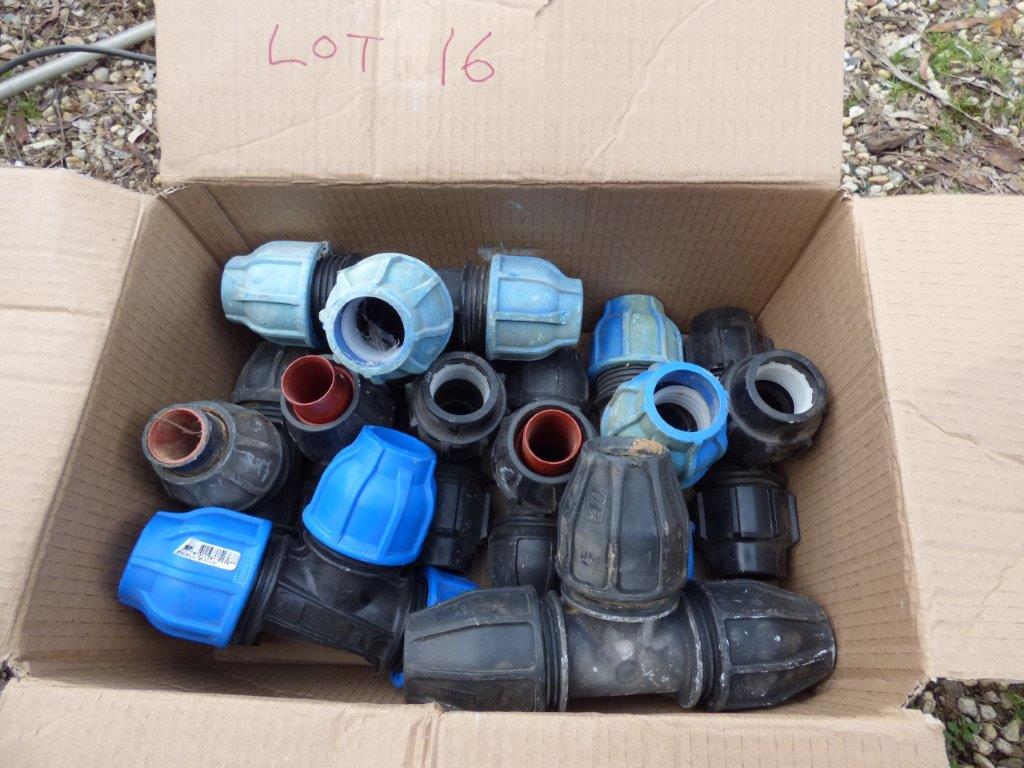 Lot 123 - Poly Tees | AuctionsPlus