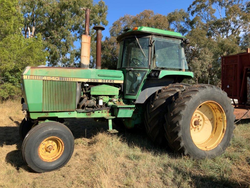 Lot 4 - John Deere 4640 Tractor | AuctionsPlus