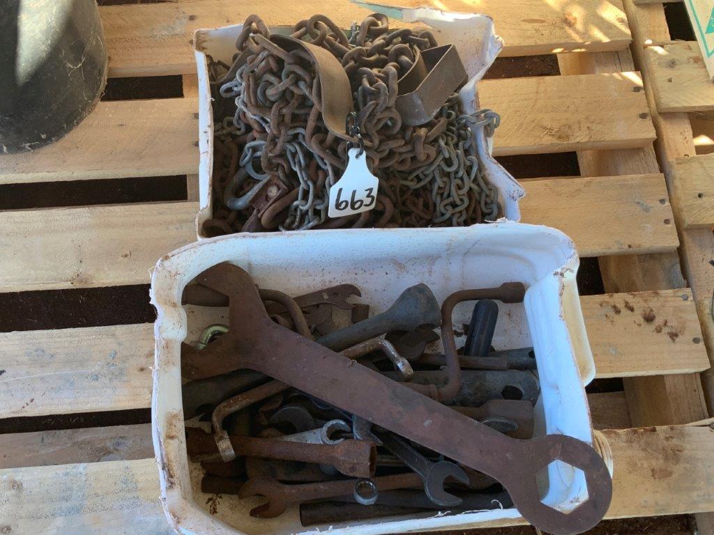 Lot 663 - Old spanners & chain lengths | AuctionsPlus