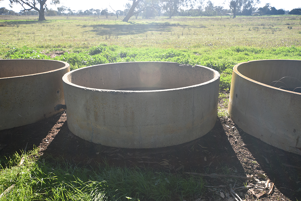 Lot 43 - Water troughs | AuctionsPlus