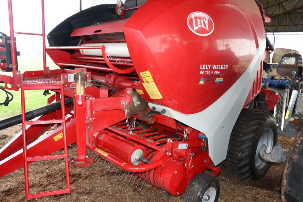 Lot 3 - Lely Welger RP160 V Extra Round Baler | AuctionsPlus