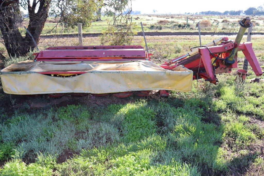 Lot 17 - Lely Mower Conditioner | AuctionsPlus