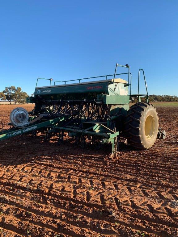Lot 12 - John Shearer Direct Drill Combine | AuctionsPlus
