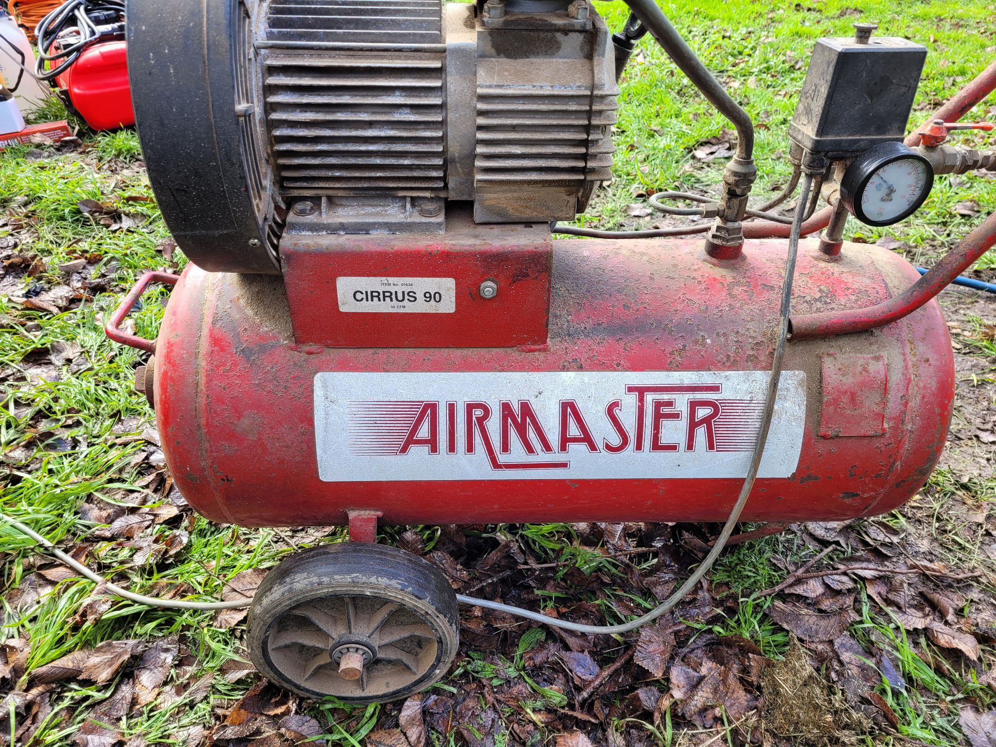 Lot 53 - Airmaster Cirrus 90 Compressor | AuctionsPlus