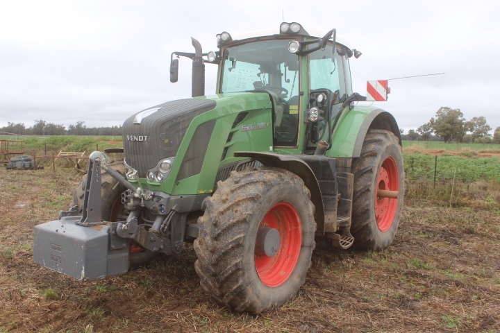 Lot 22 - Fendt 822 FWA Tractor | AuctionsPlus