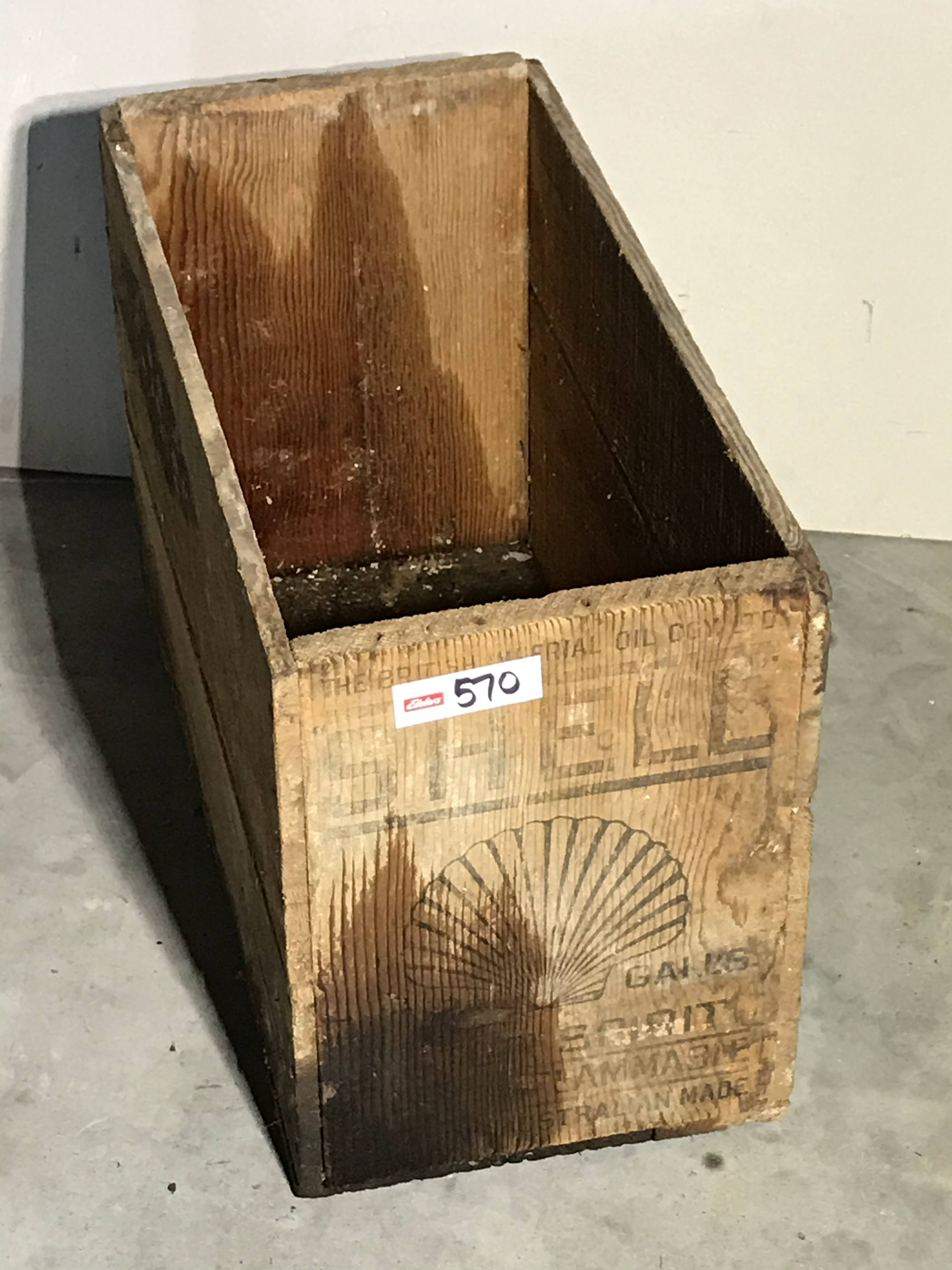 Lot 570 - Shell Wooden Box | AuctionsPlus