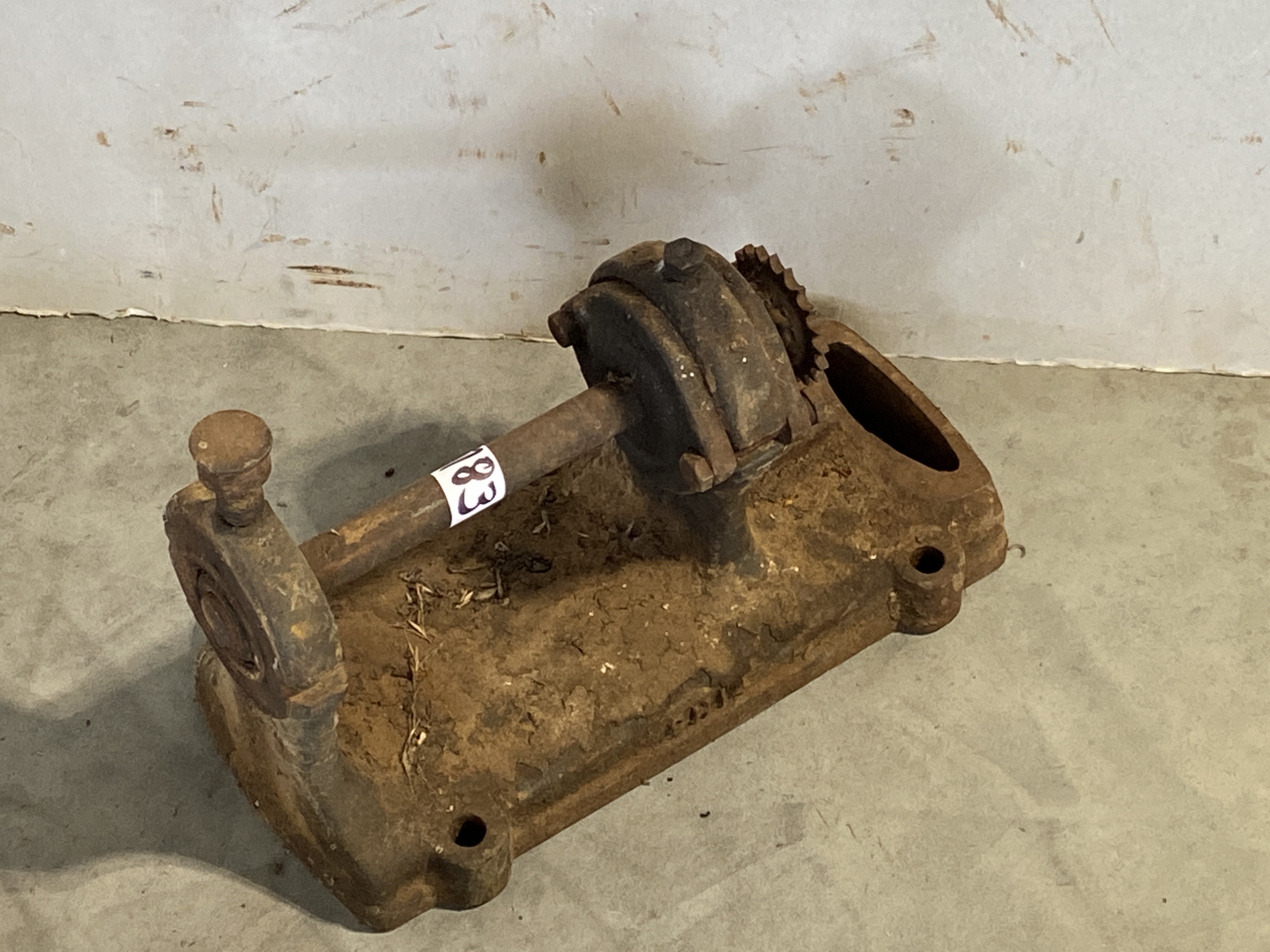 Lot 783 - Cast Iron Drive Shaft | AuctionsPlus