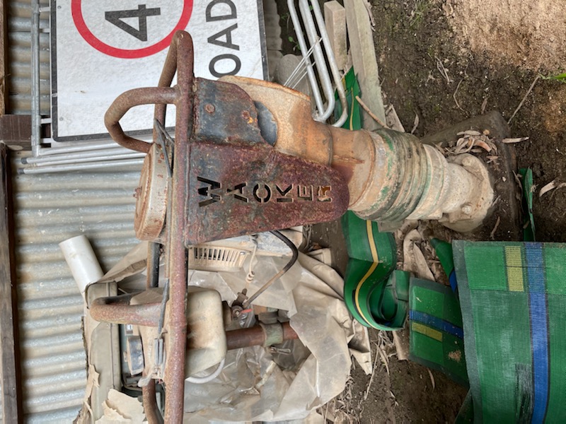 Lot 272 - Wacker packer | AuctionsPlus