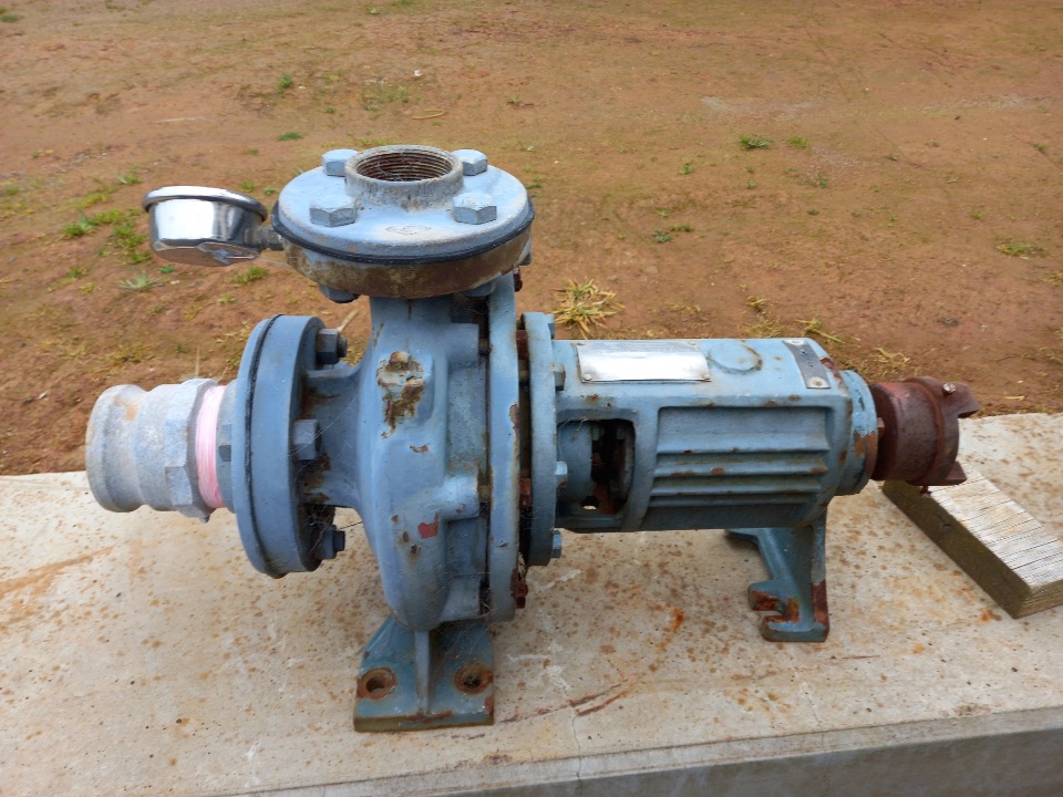 Lot 56 - Thompsons Kelly & Lewis Pump | AuctionsPlus