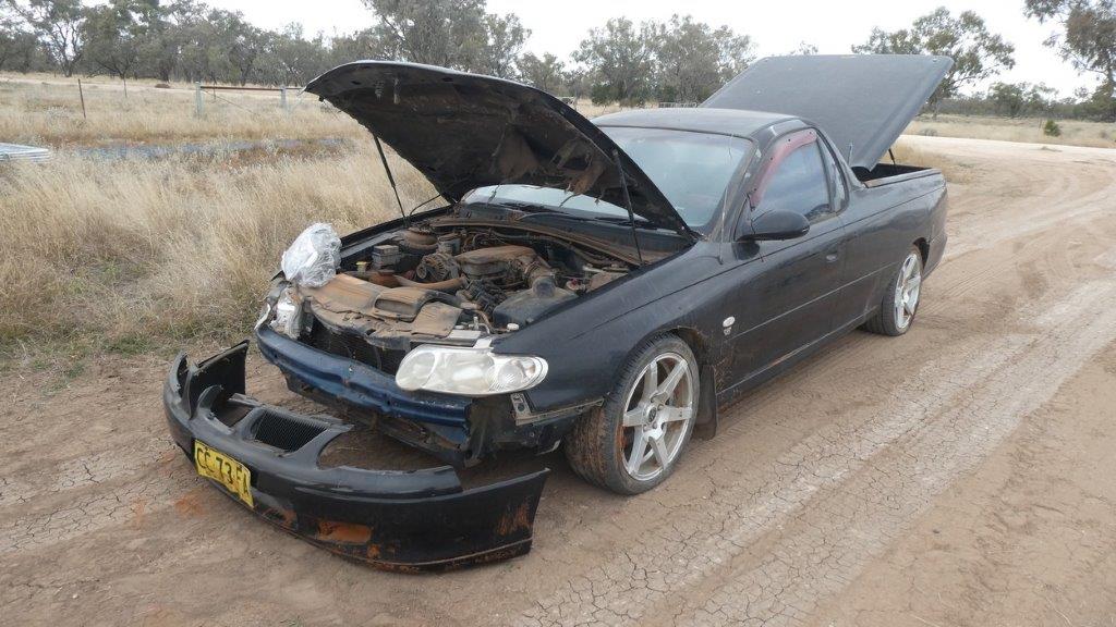 Lot 85 - 2001 VU Commodore Ute V6 | AuctionsPlus