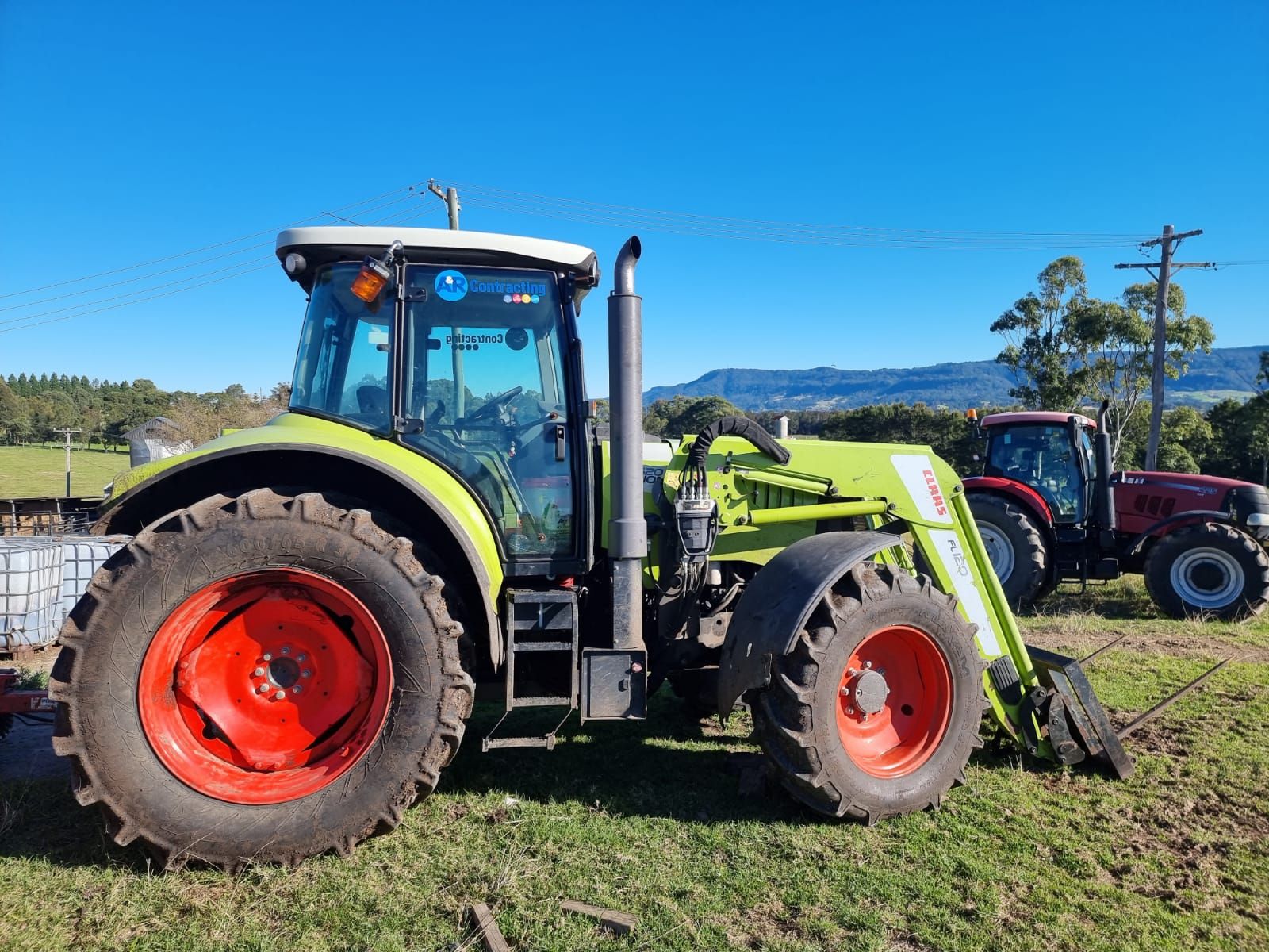 Lot 6 - Claas Arion 620 Tractor | AuctionsPlus
