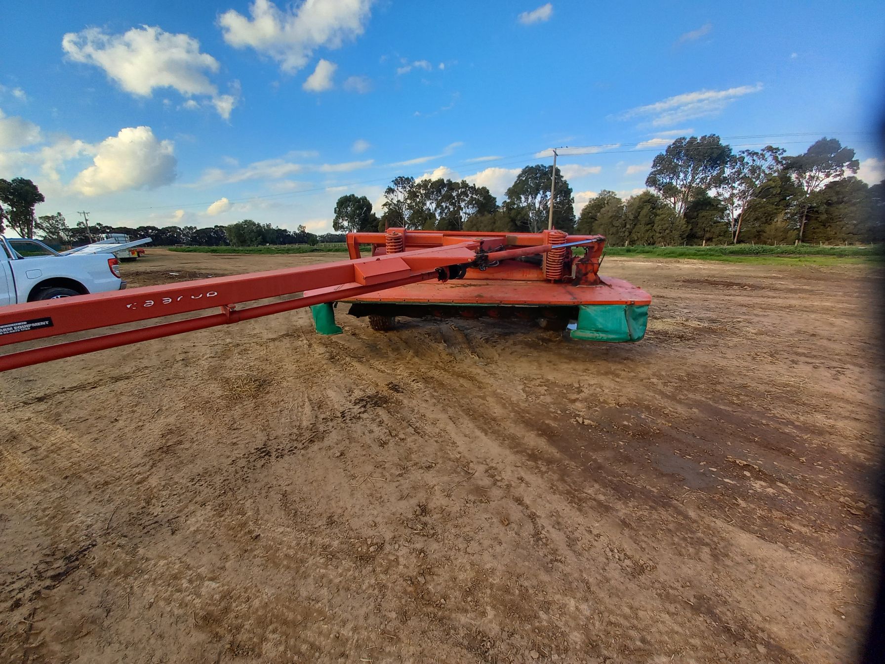 Lot 14 - Taarup 4036CR Mower Conditioner | AuctionsPlus