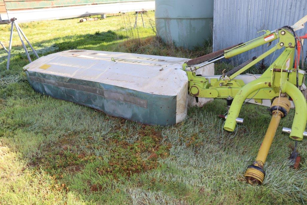 Lot 52 - 2007 Claas 7 Disc 3050 Disc Plus Mower | AuctionsPlus