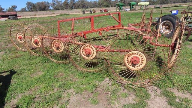 lot 80 - Hay Rake 3 Point linkage | AuctionsPlus