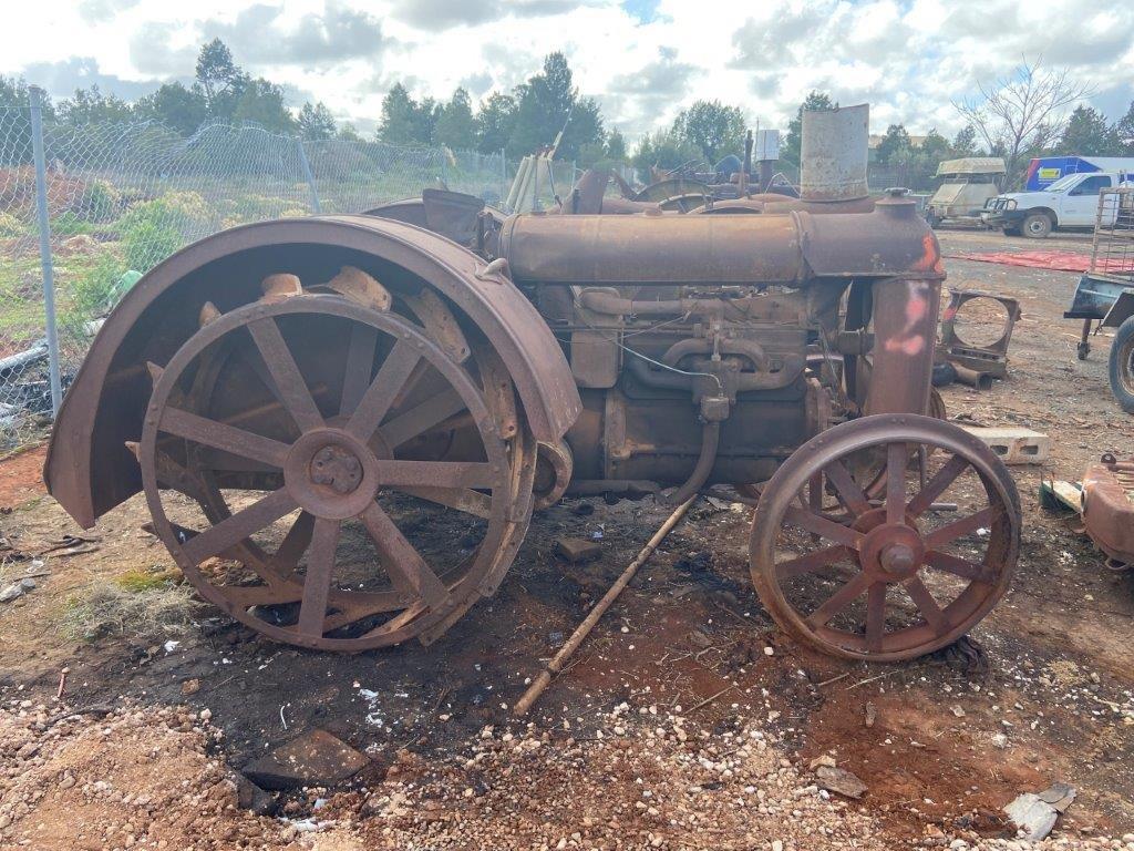 Lot 30 - Fordson F Series Tractor | AuctionsPlus