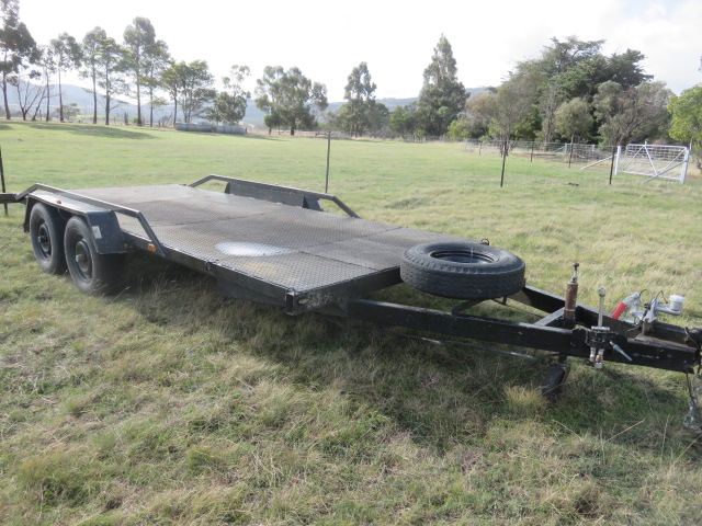 Lot 109 - 2009 Custom tandem axle car trailer | AuctionsPlus