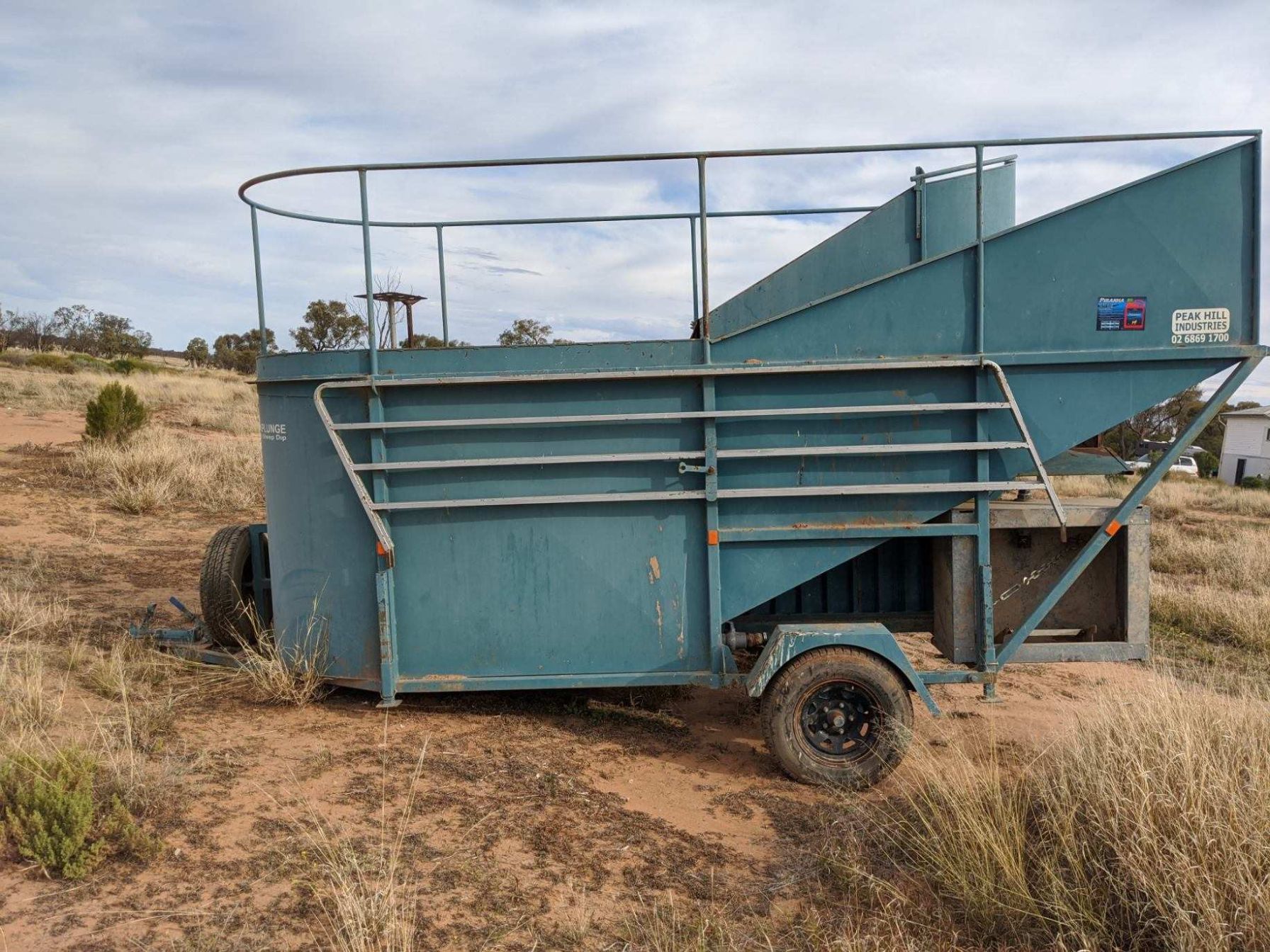 Lot 25 - Peak Hill mobile plunge dip | AuctionsPlus