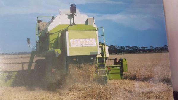 Lot 28 - Claas Header, Dominator 86 | AuctionsPlus
