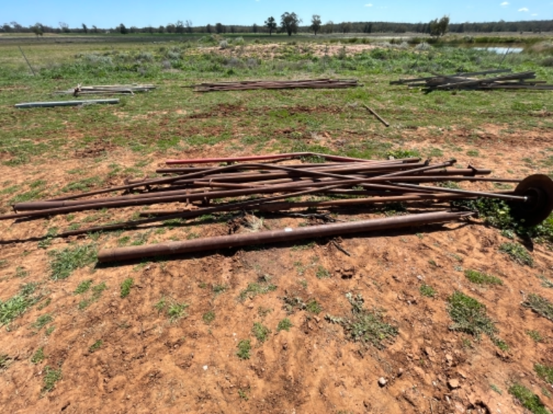 Lot 123 - Assorted steel pipe | AuctionsPlus