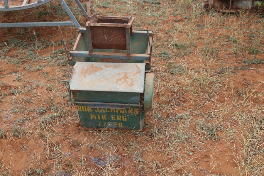 Lot 172 - Jas Smith Grain Pickler | AuctionsPlus
