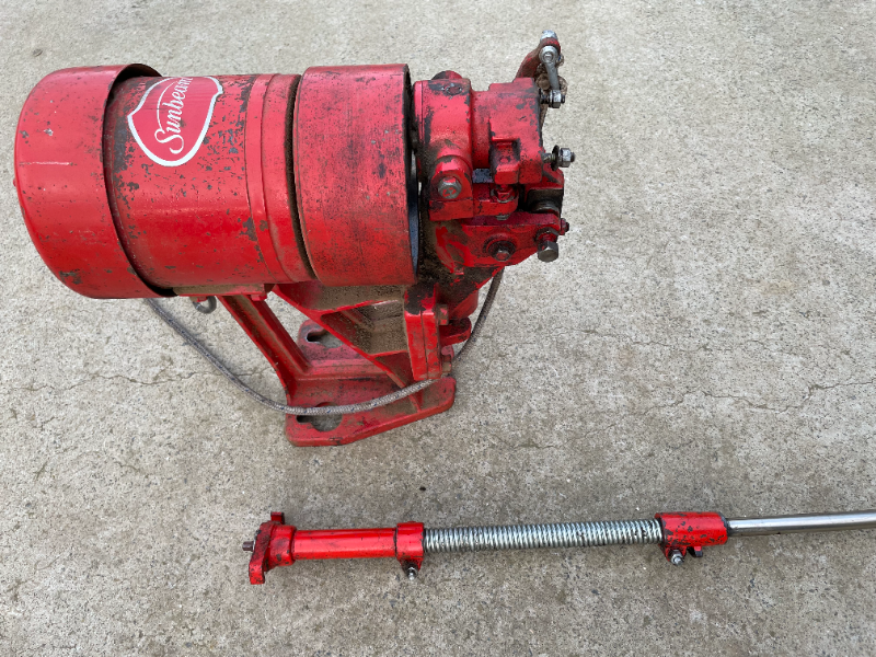 Lot 32 - Sunbeam Overhead Shearing Plant | AuctionsPlus